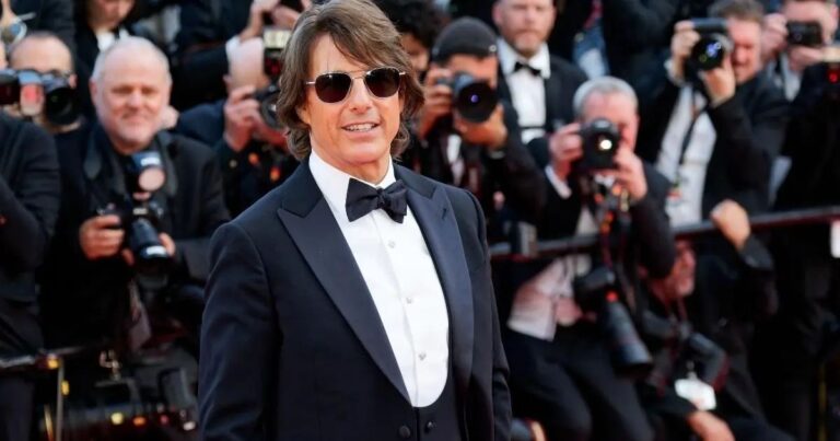 50 Hollywood Celebrity Riddles To Challenge Your Star IQ 🎬